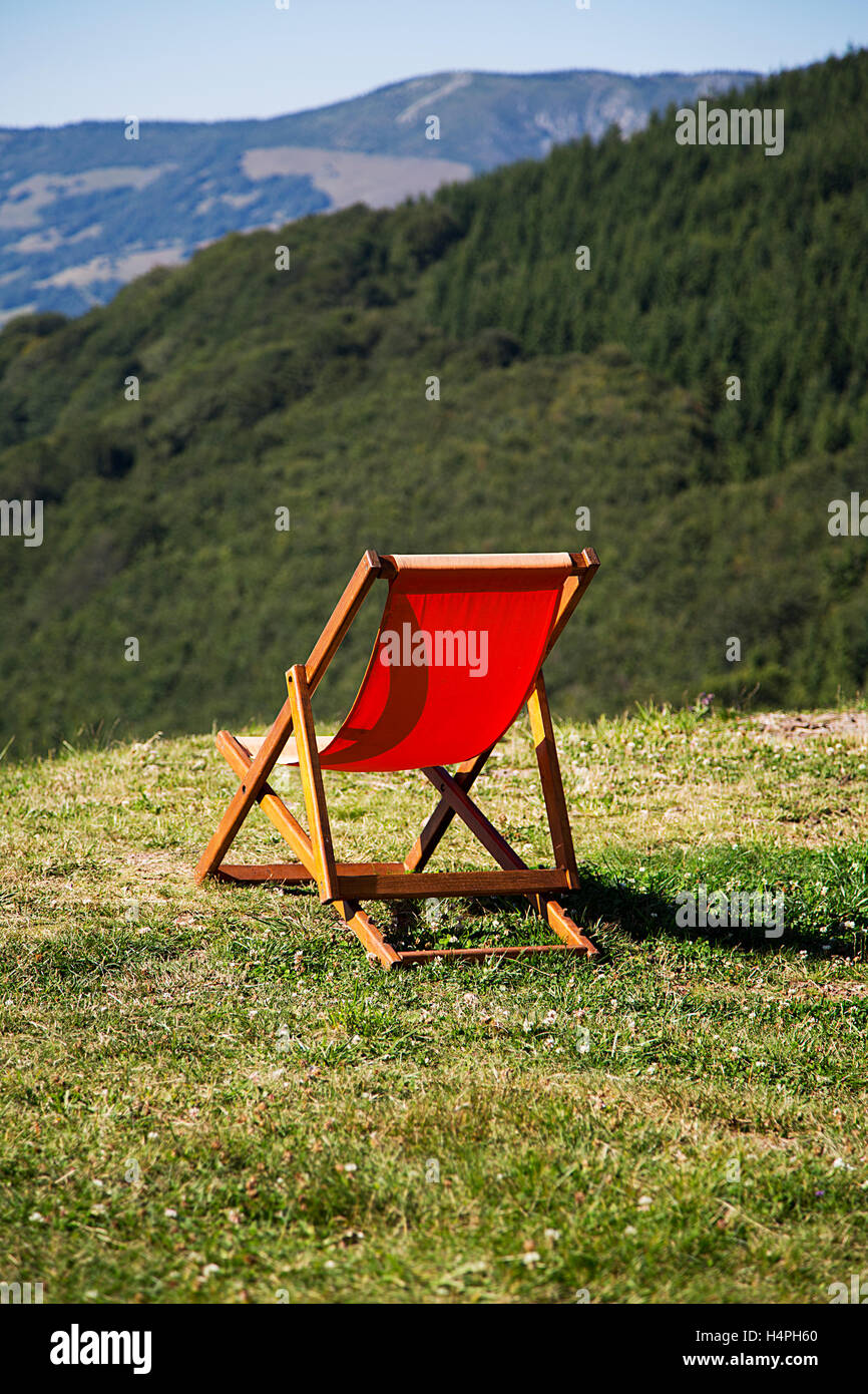 Easy chairs hi-res stock photography and images - Alamy
