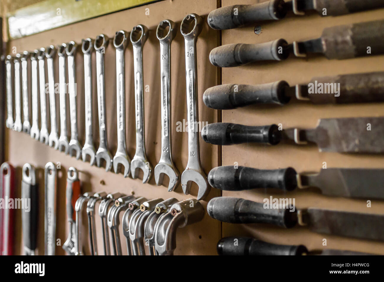 Set of wrenches Stock Photo - Alamy