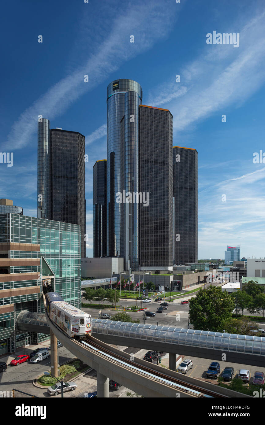 PEOPLE MOVER ELEVATED MONORAIL GM RENAISSANCE CENTER TOWERS (©JOHN ...