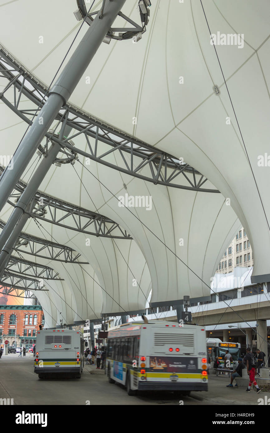 Canopy design hi-res stock photography and images - Alamy