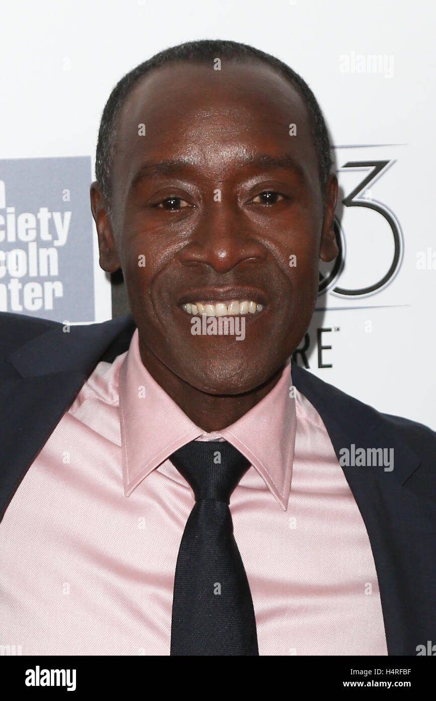 Actor don cheadle hi-res stock photography and images - Alamy