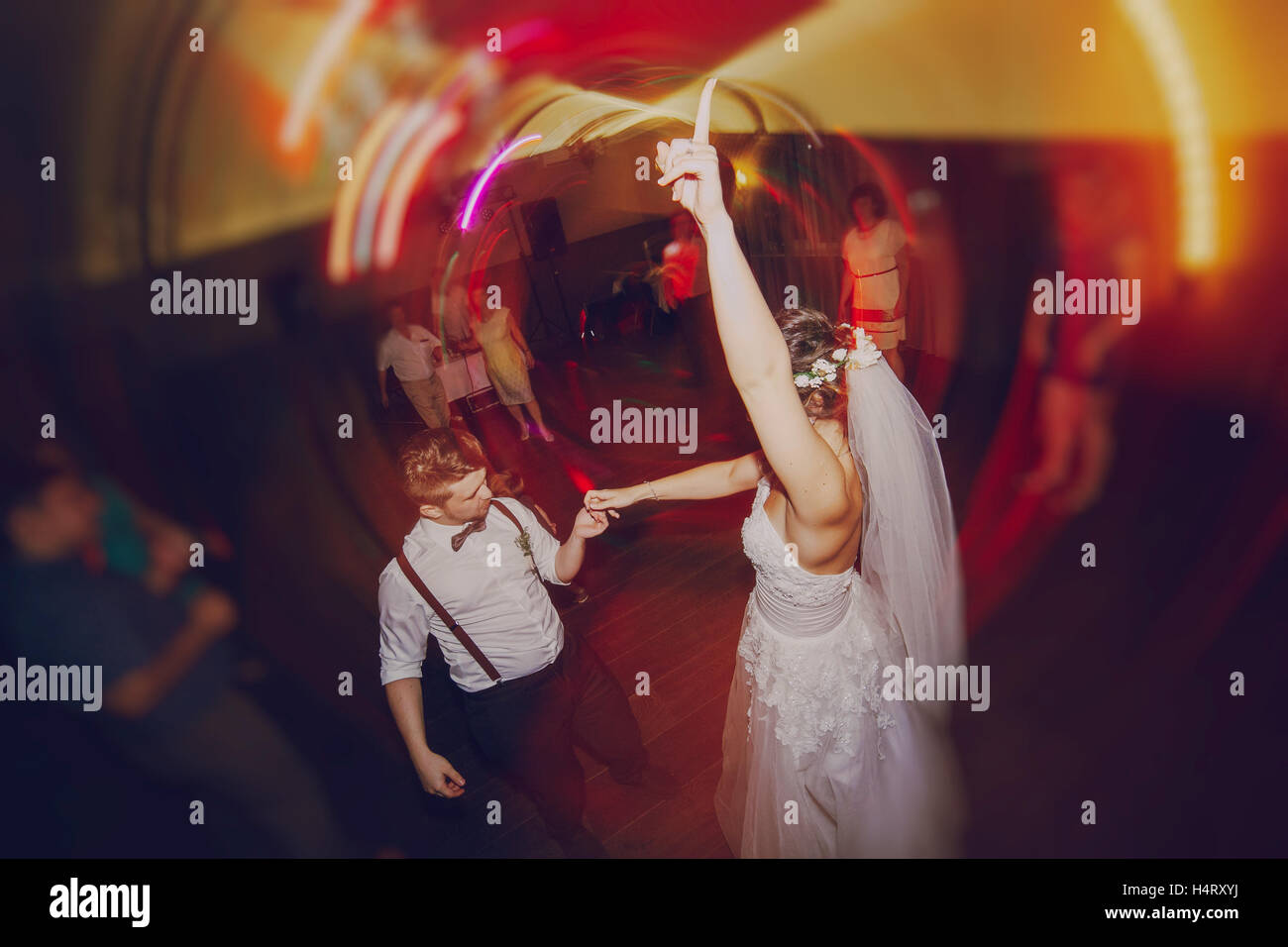 Wedding couple hd hi-res stock photography and images - Alamy