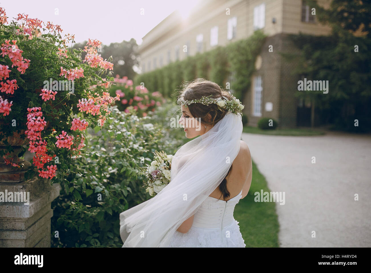 wedding couple HD Stock Photo - Alamy
