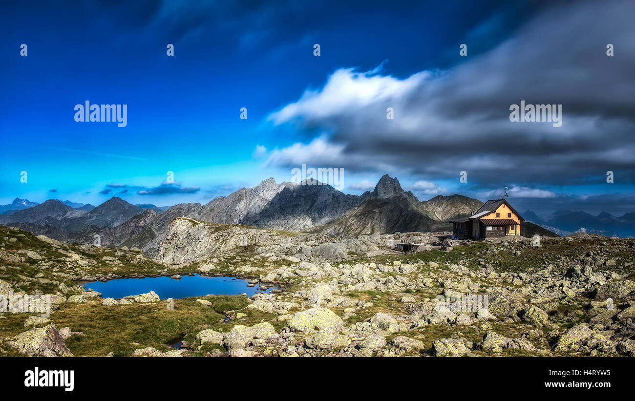 Alpine hut in the italian alps Stock Photo - Alamy