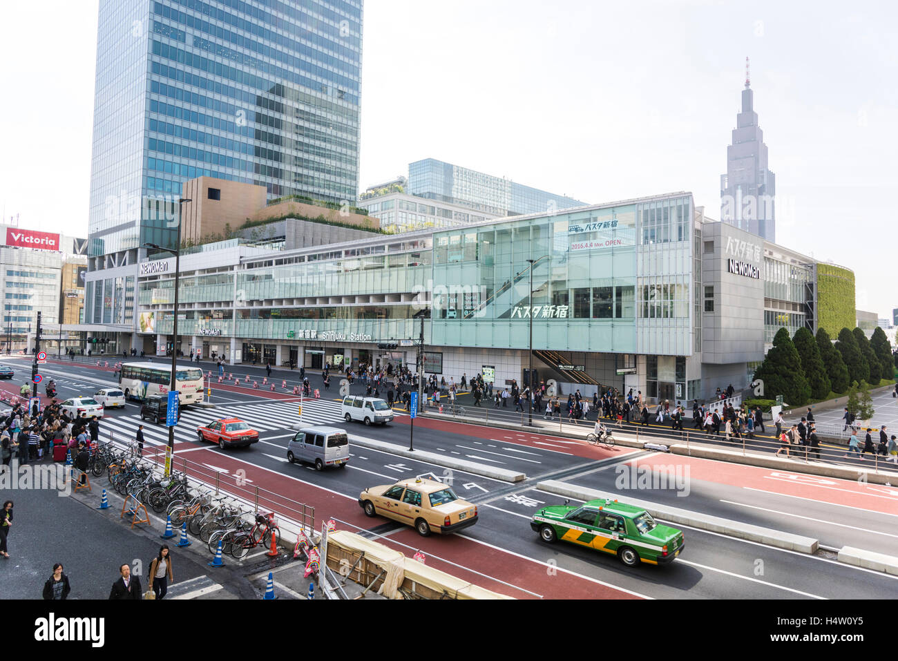 Shinjuku Expressway Bus Terminal, Shinjuku, Tokyo, Japan Stock Photo ...