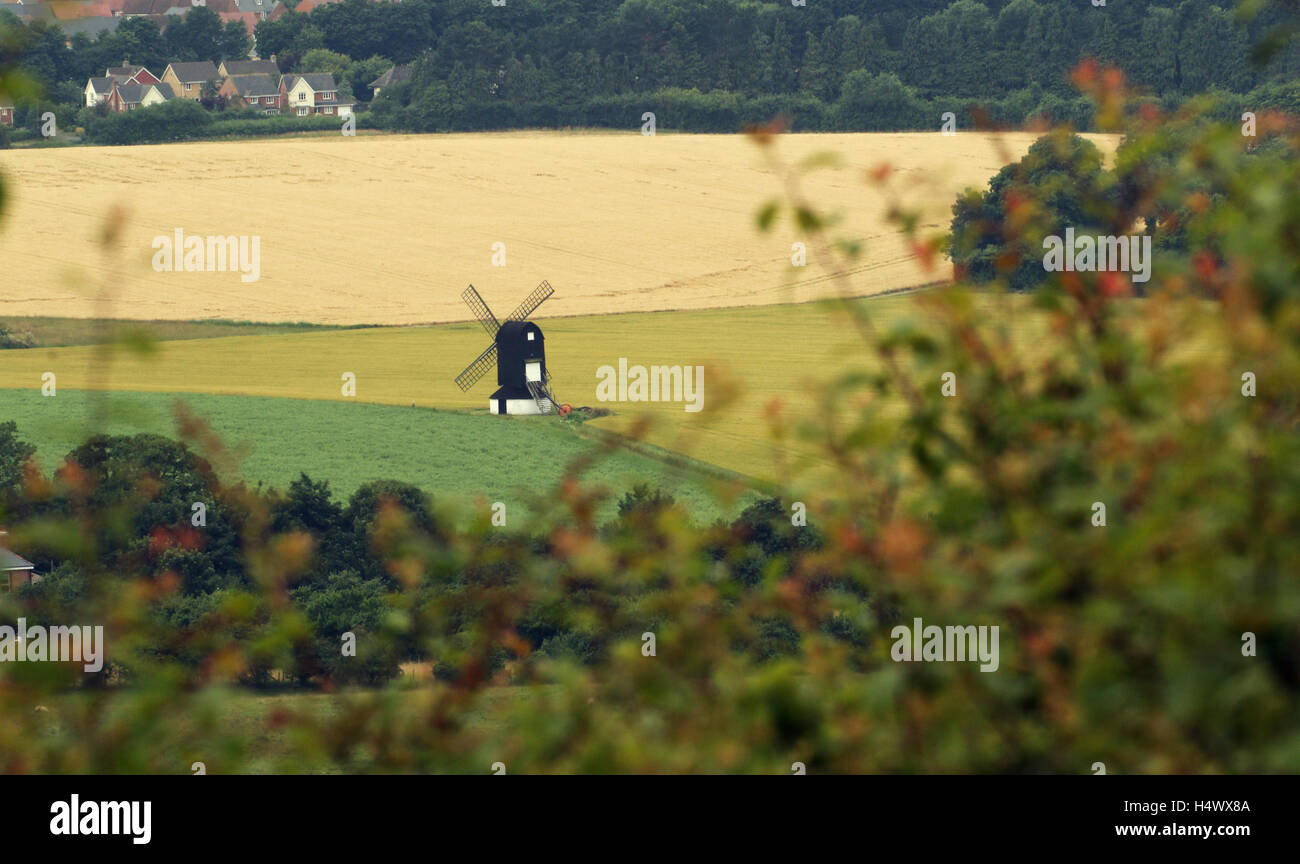 Ivinghoe village hi-res stock photography and images - Alamy