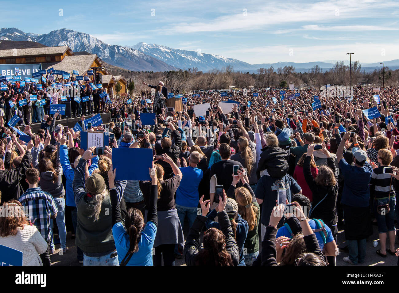 Senator Bernie Sanders and wife Jane O'Meara Sanders on stage waving at ...