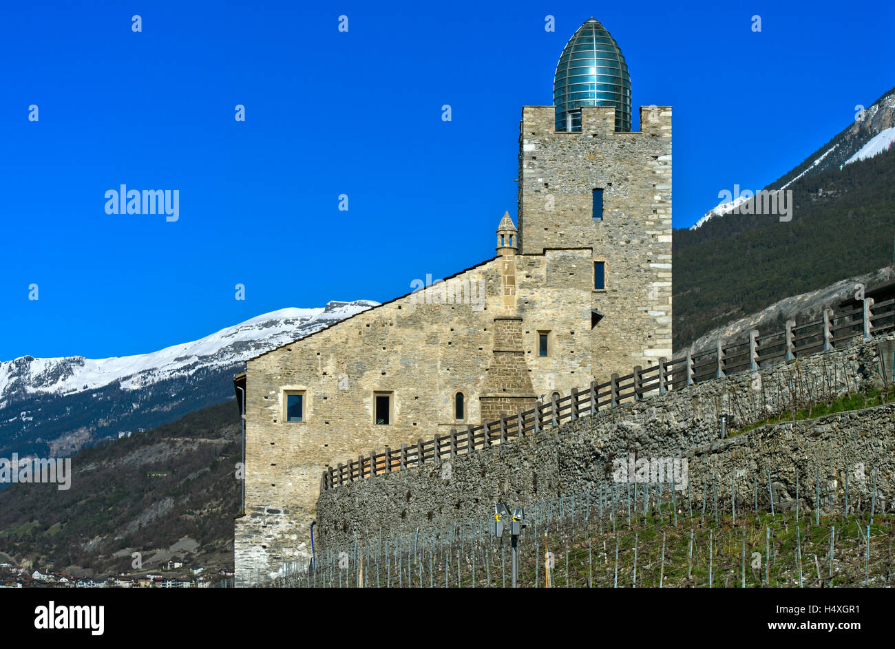 Bishops castle hi-res stock photography and images - Alamy