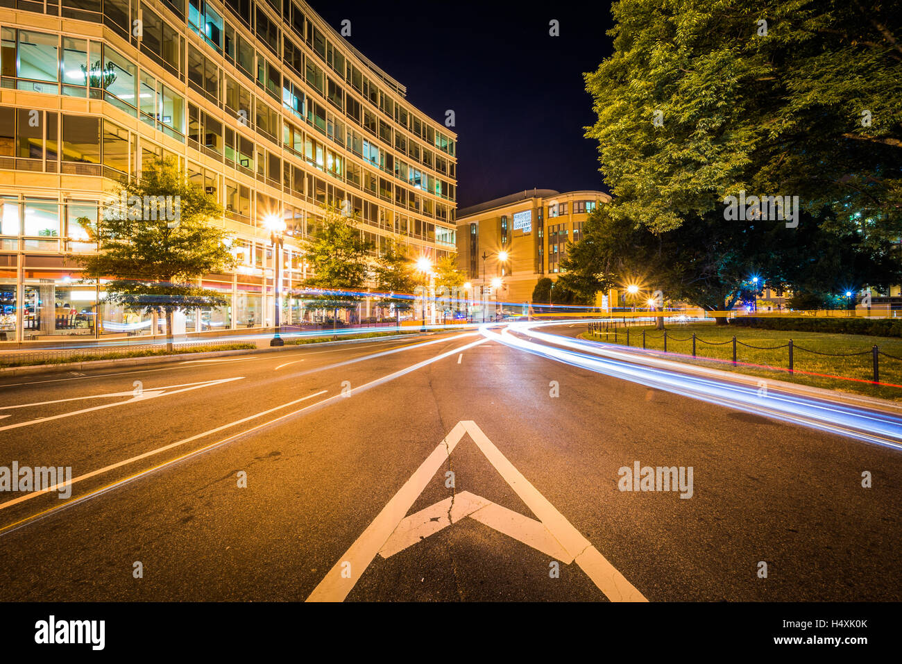 Washington dc traffic circle hi-res stock photography and images - Alamy