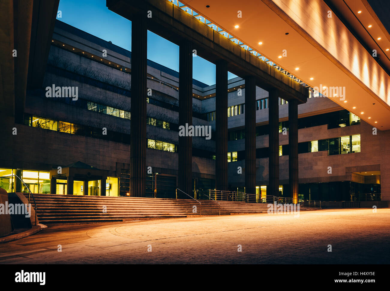 Embassy of canada hi-res stock photography and images - Alamy