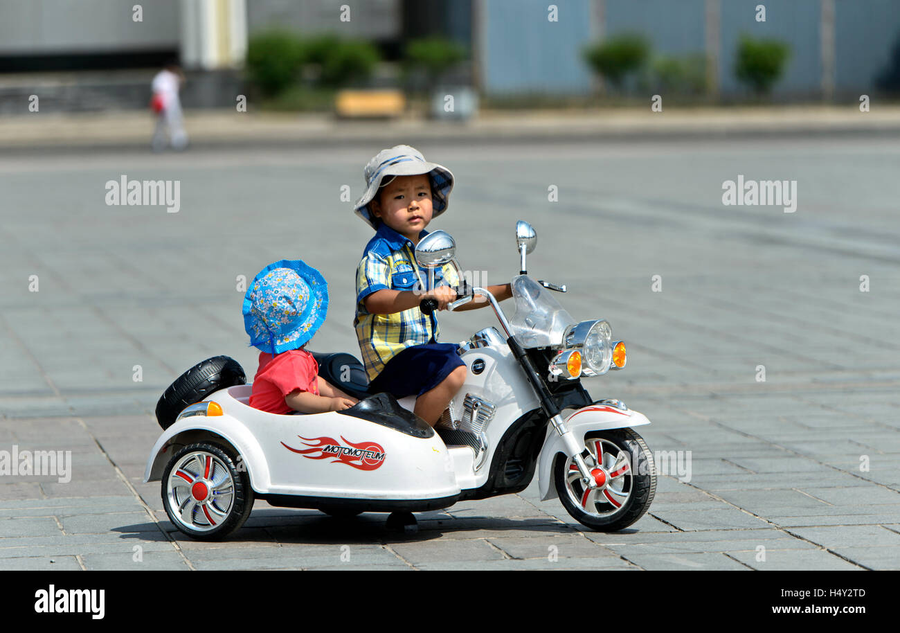 Motorcycle combination hi-res stock photography and images - Alamy