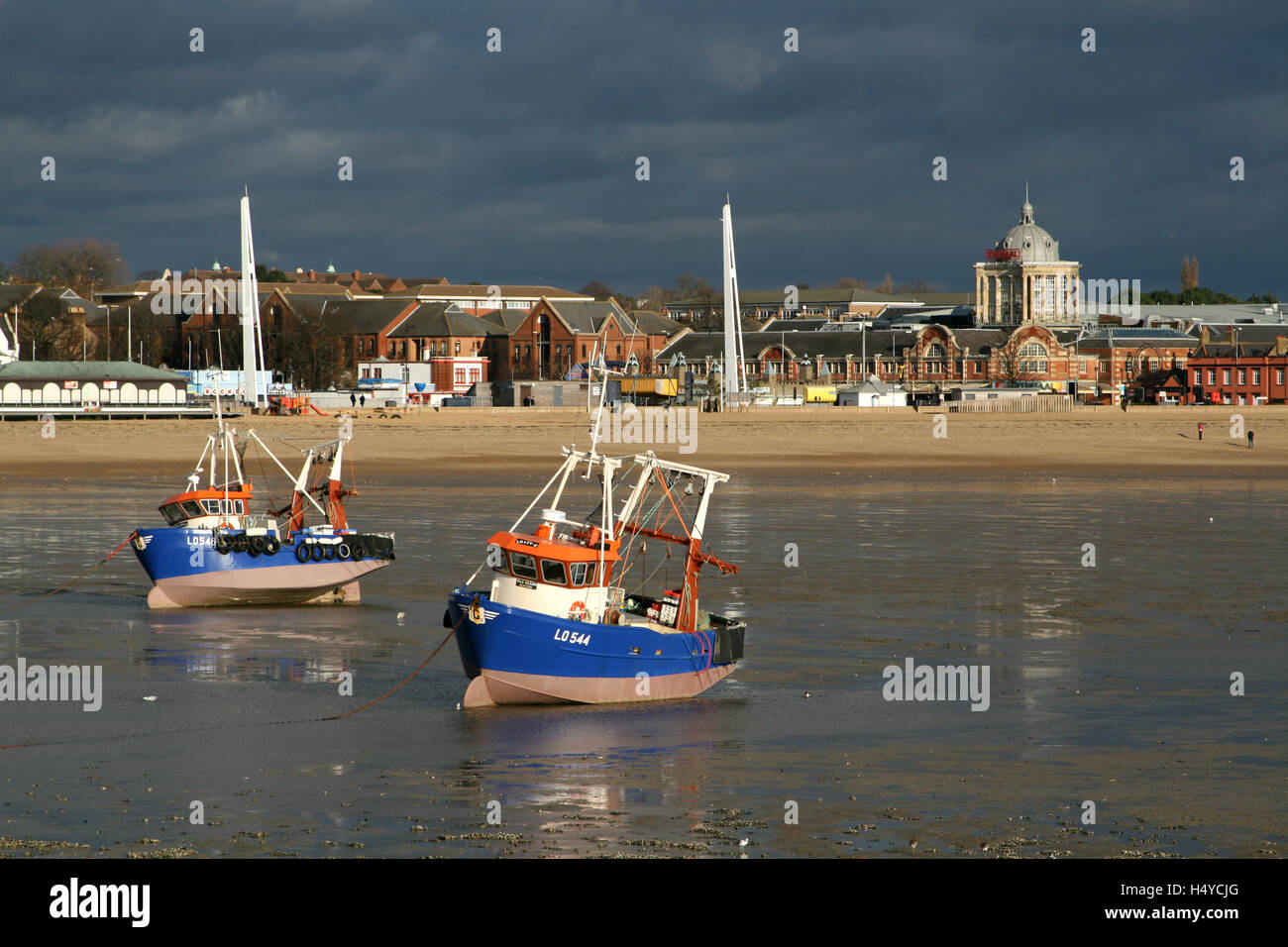 View from Southend Pier of seafront at low tide, Marine Parade ...