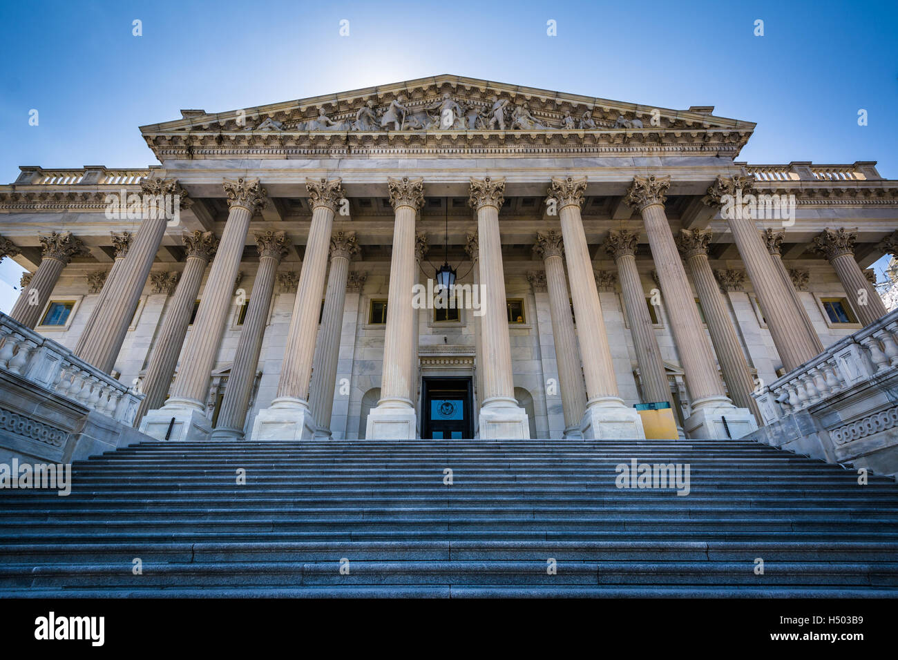 Capitol buildings in the united states hi-res stock photography and ...