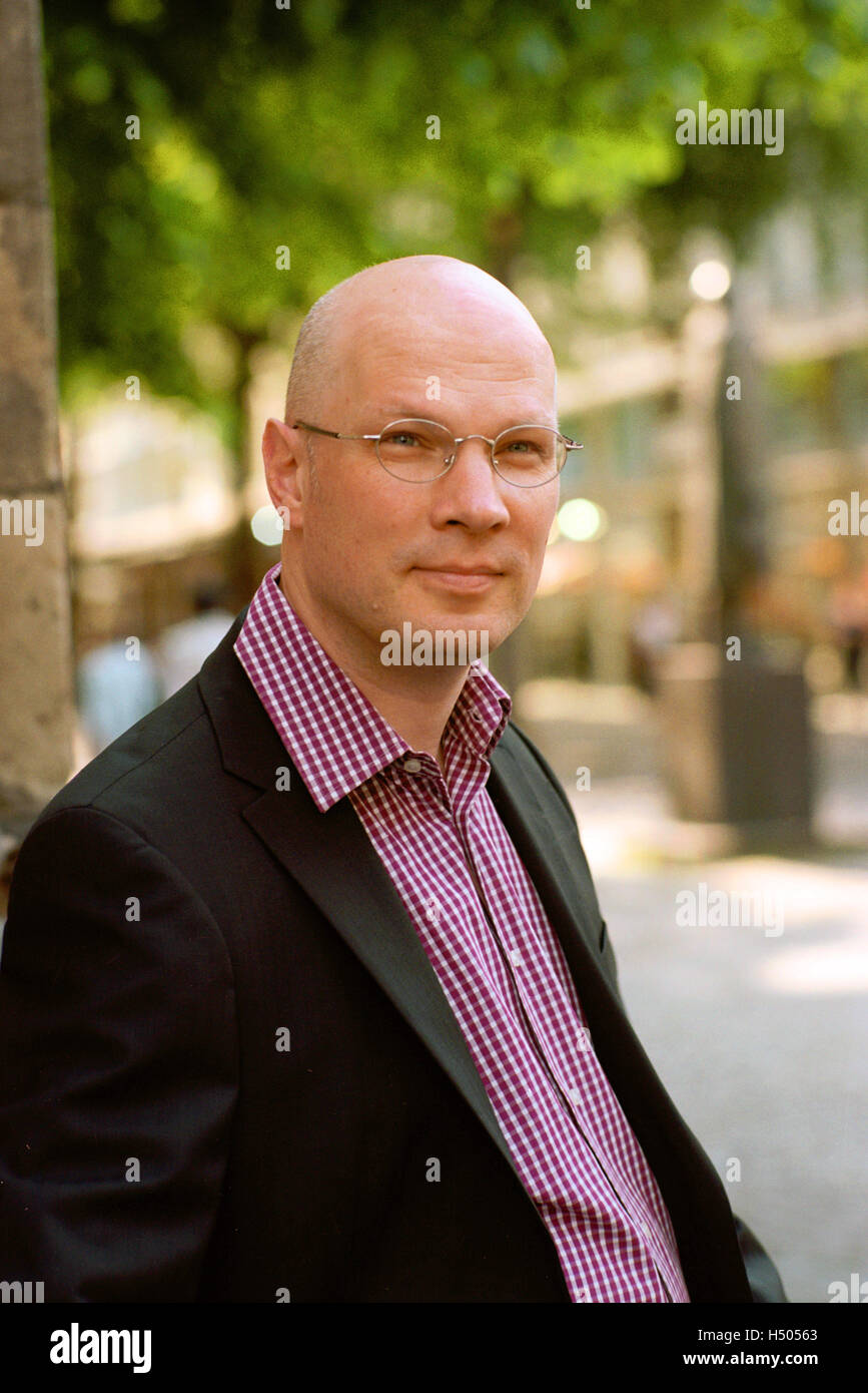 Martin aust hi-res stock photography and images - Alamy