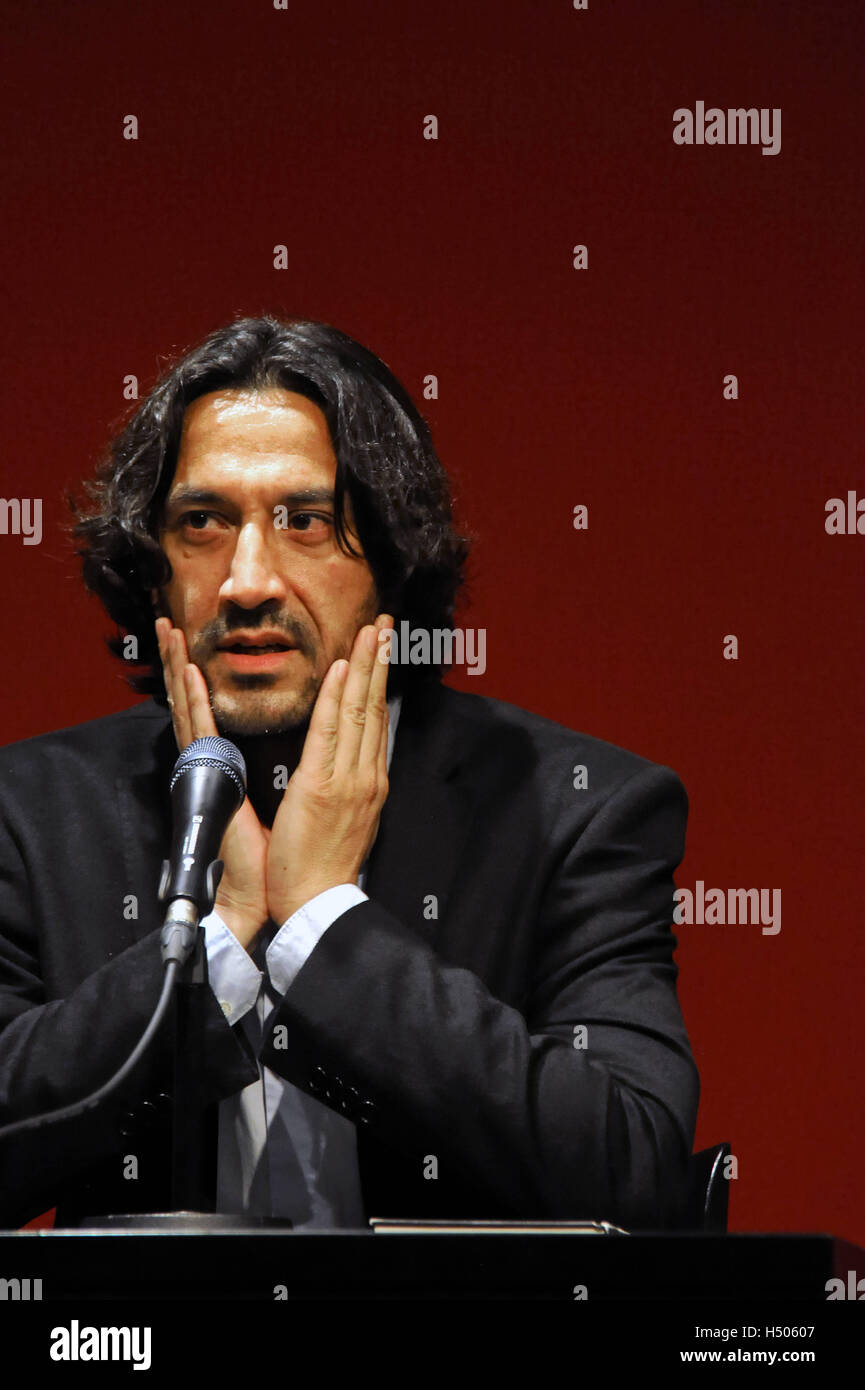 Steven Uhly, 2012 Stock Photo - Alamy