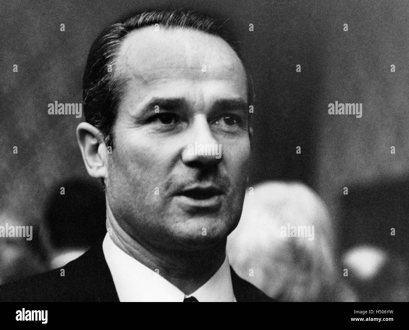 With Reinhard Mohn High Resolution Stock Photography and Images - Alamy