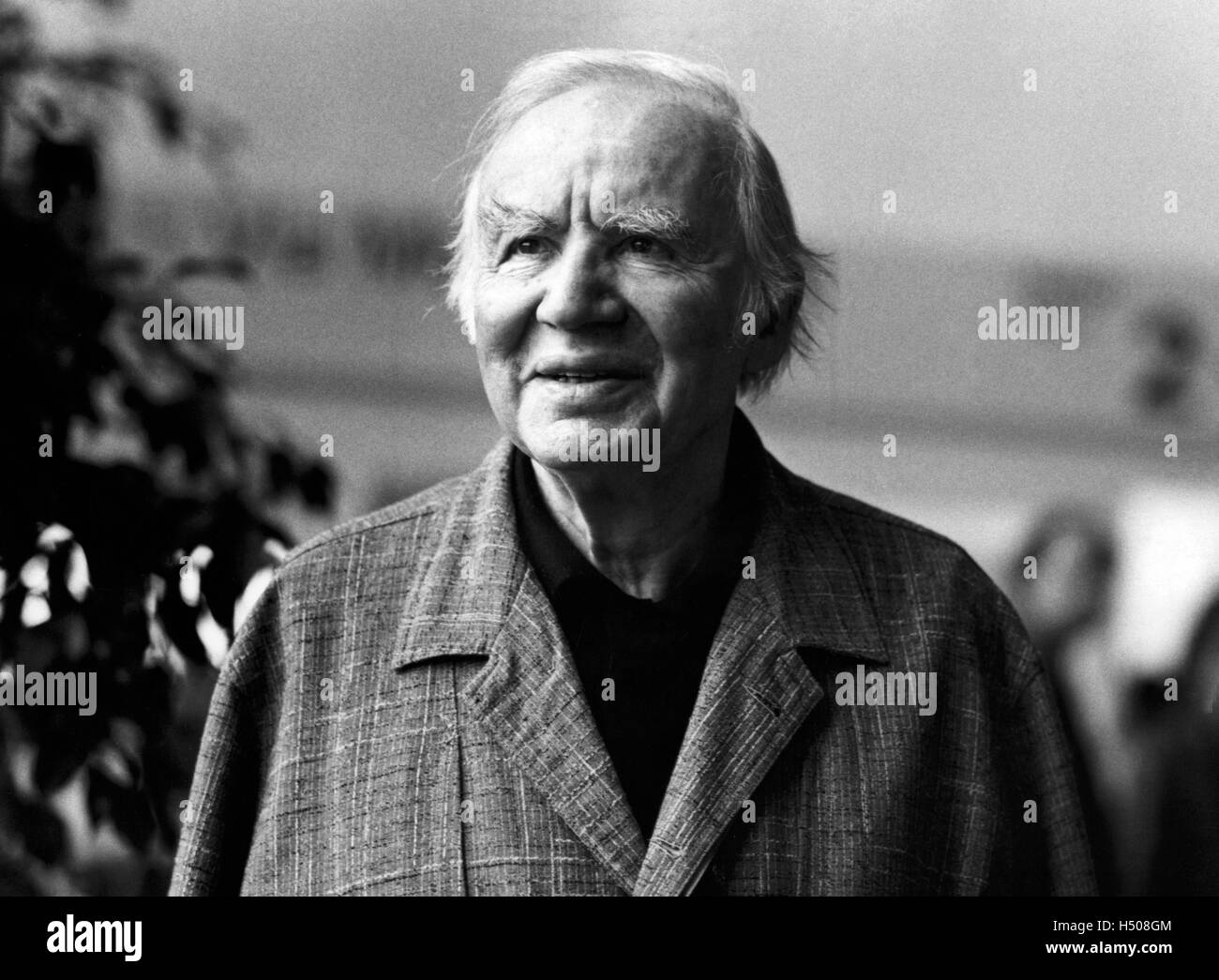Robert Jungk High Resolution Stock Photography and Images - Alamy