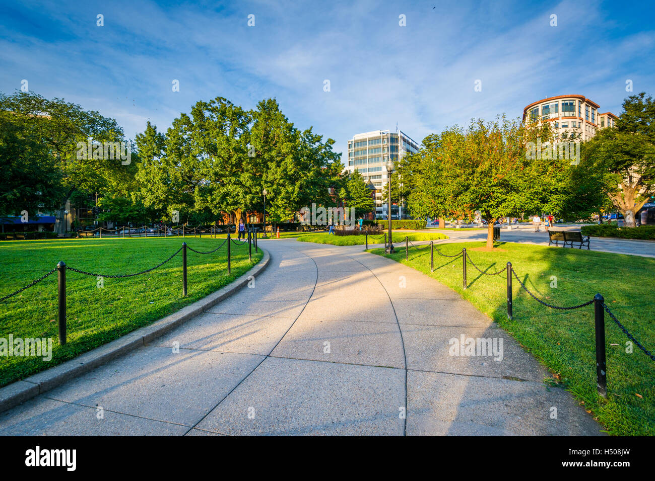 Walkway at Washington Circle in Washington, DC Stock Photo - Alamy