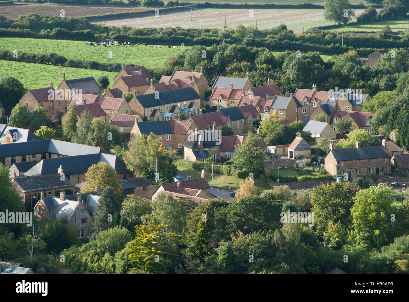 New housing in Stoke-sub-Hamdon, Somerset, England Stock Photo - Alamy
