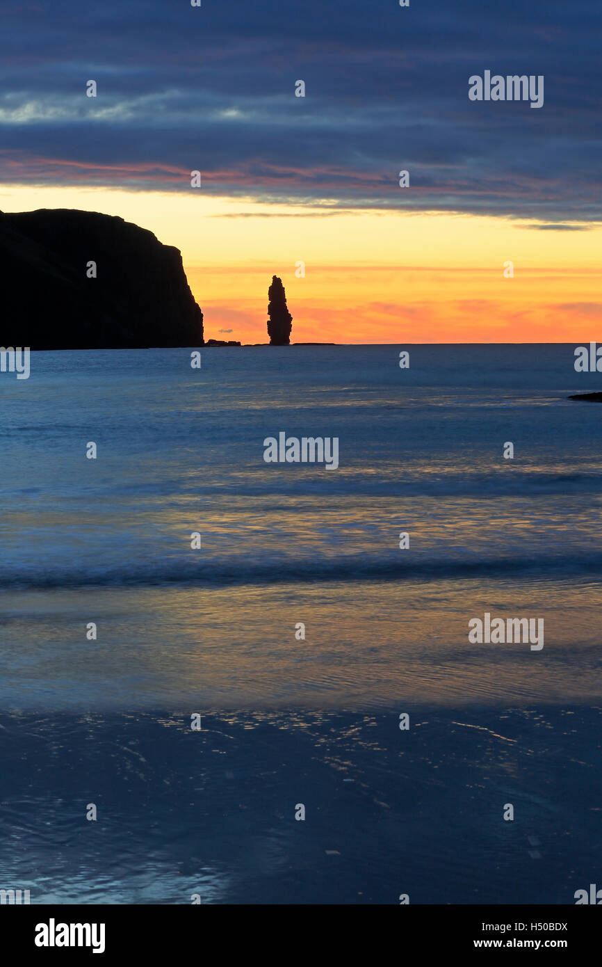 Am Buachaille sea stack at sunset from Sandwood Bay Sutherland Scotland ...