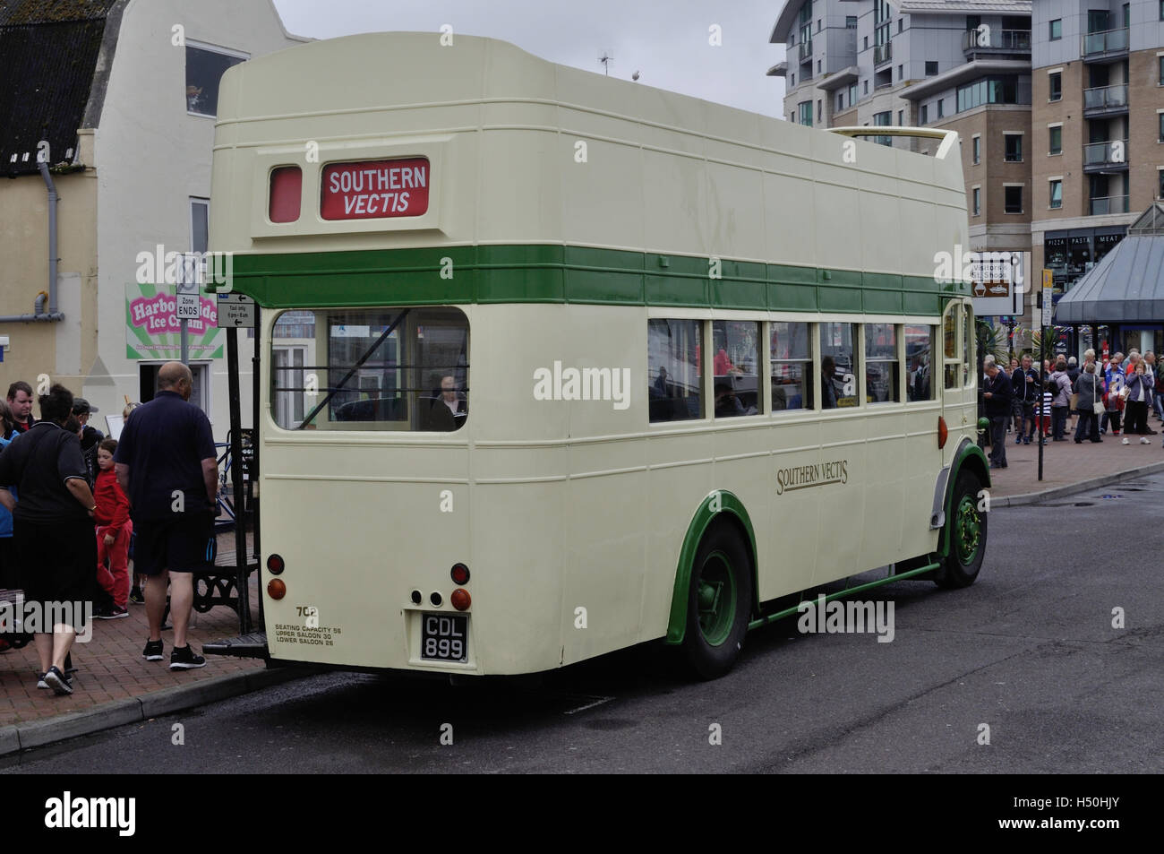 Wilts and dorset bus High Resolution Stock Photography and Images - Alamy