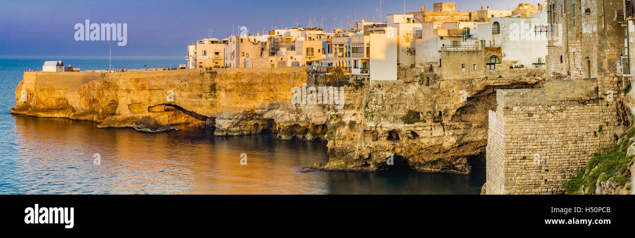 Polignano coast in puglia hi-res stock photography and images - Alamy