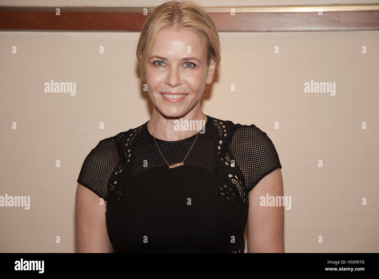 Chelsea Handler poses on the Red Carpet on November 21, 2015 at the ...