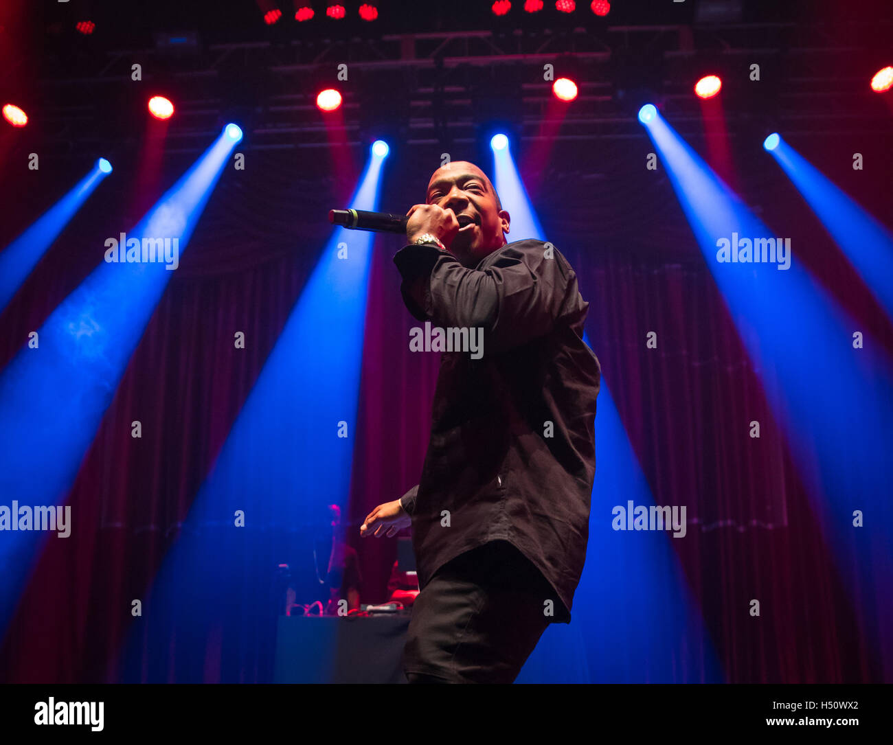Ja rule hi-res stock photography and images - Alamy