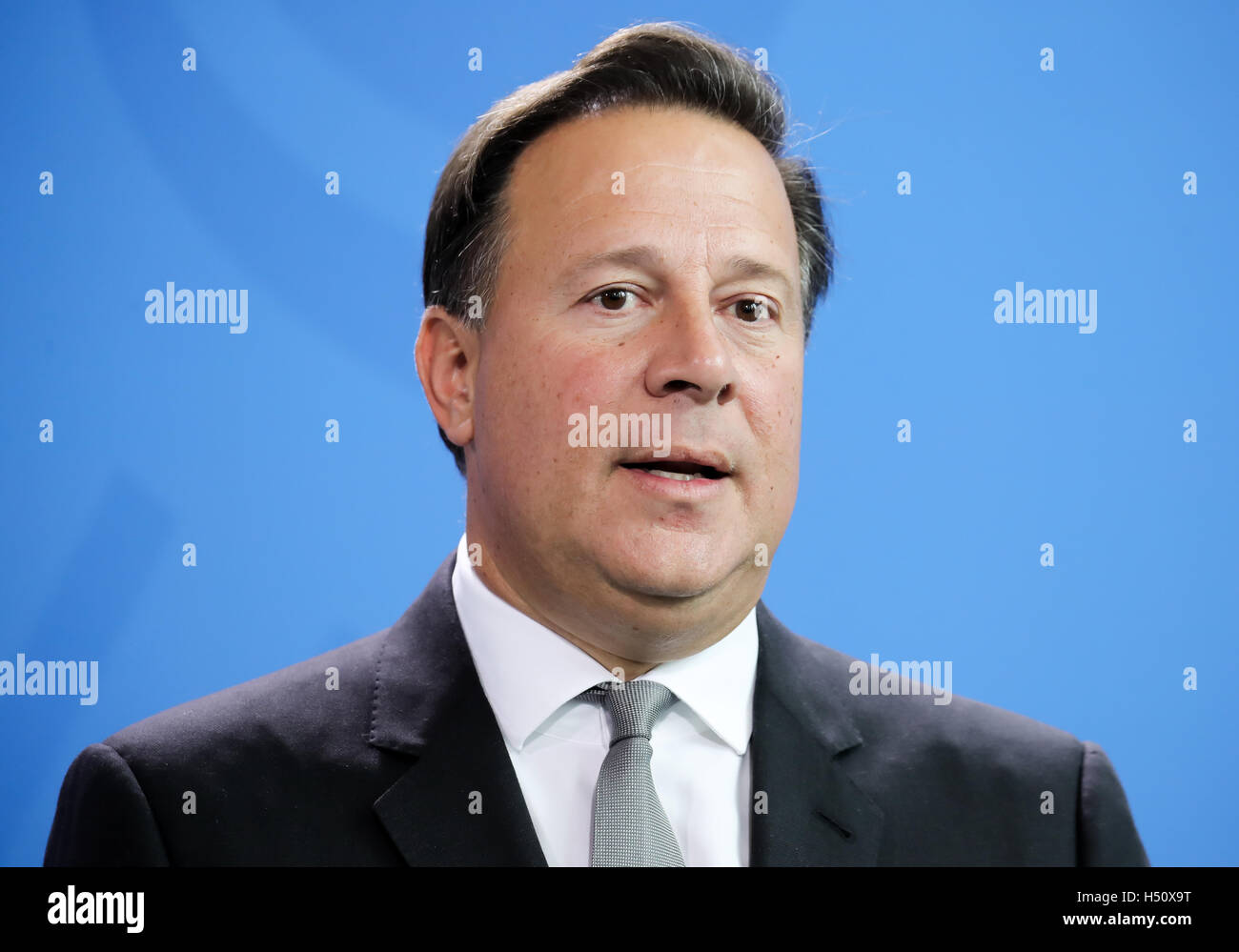Berlin, Germany. 18th Oct, 2016. Panama's President Juan Carlos Verela ...