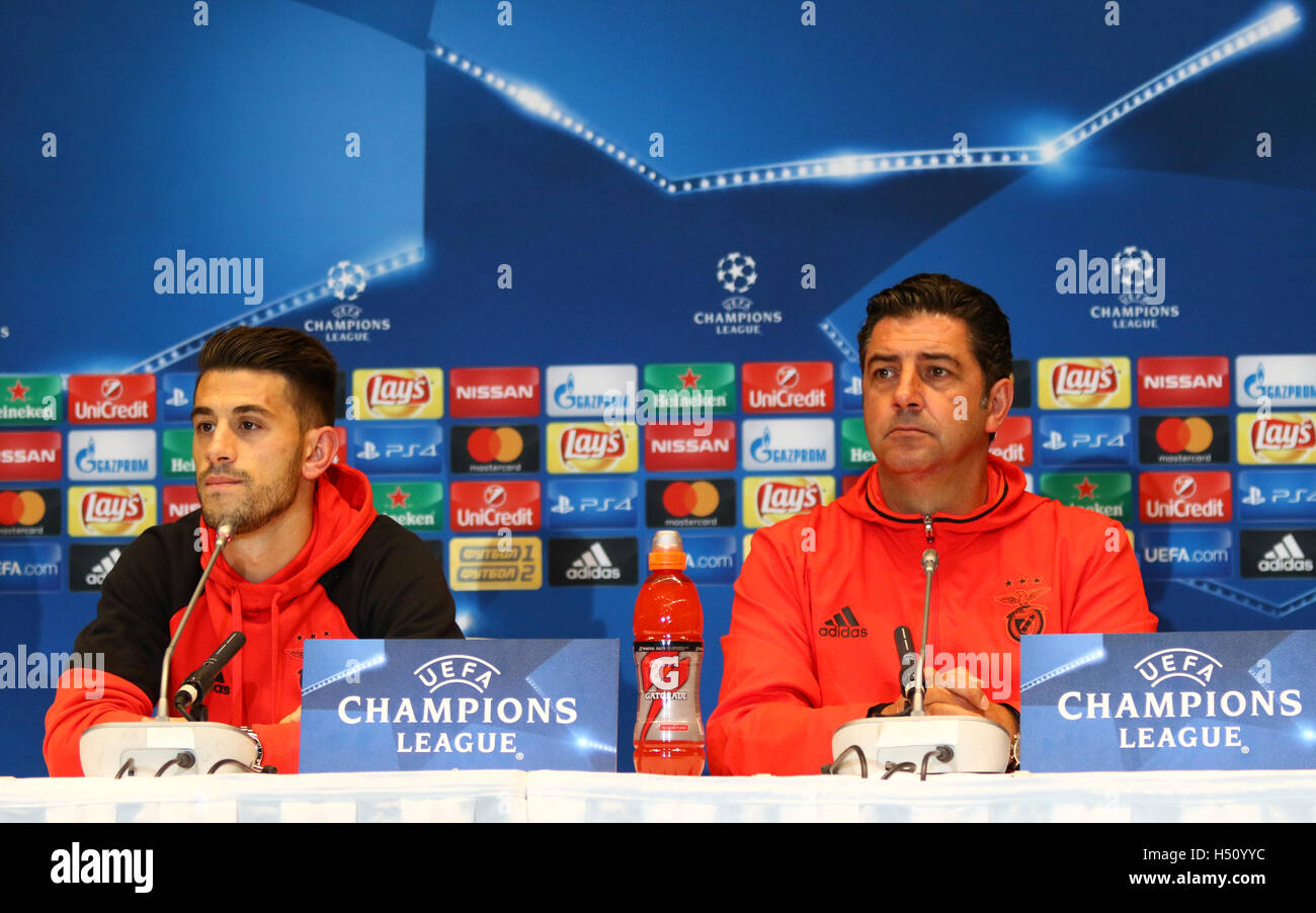 Kiev, Ukraine. 18th October, 2016. Press-conference of SL Benfica ...