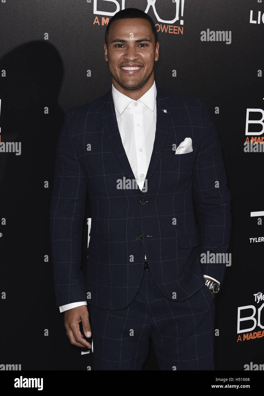 Hollywood. 17th Oct, 2016. Andre Hall at the world premiere of Tyler ...