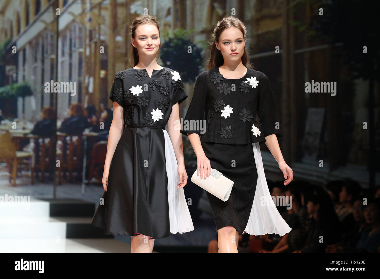 Tokyo, Japan. 18th Oct, 2016. Models display creations of Japanese ...
