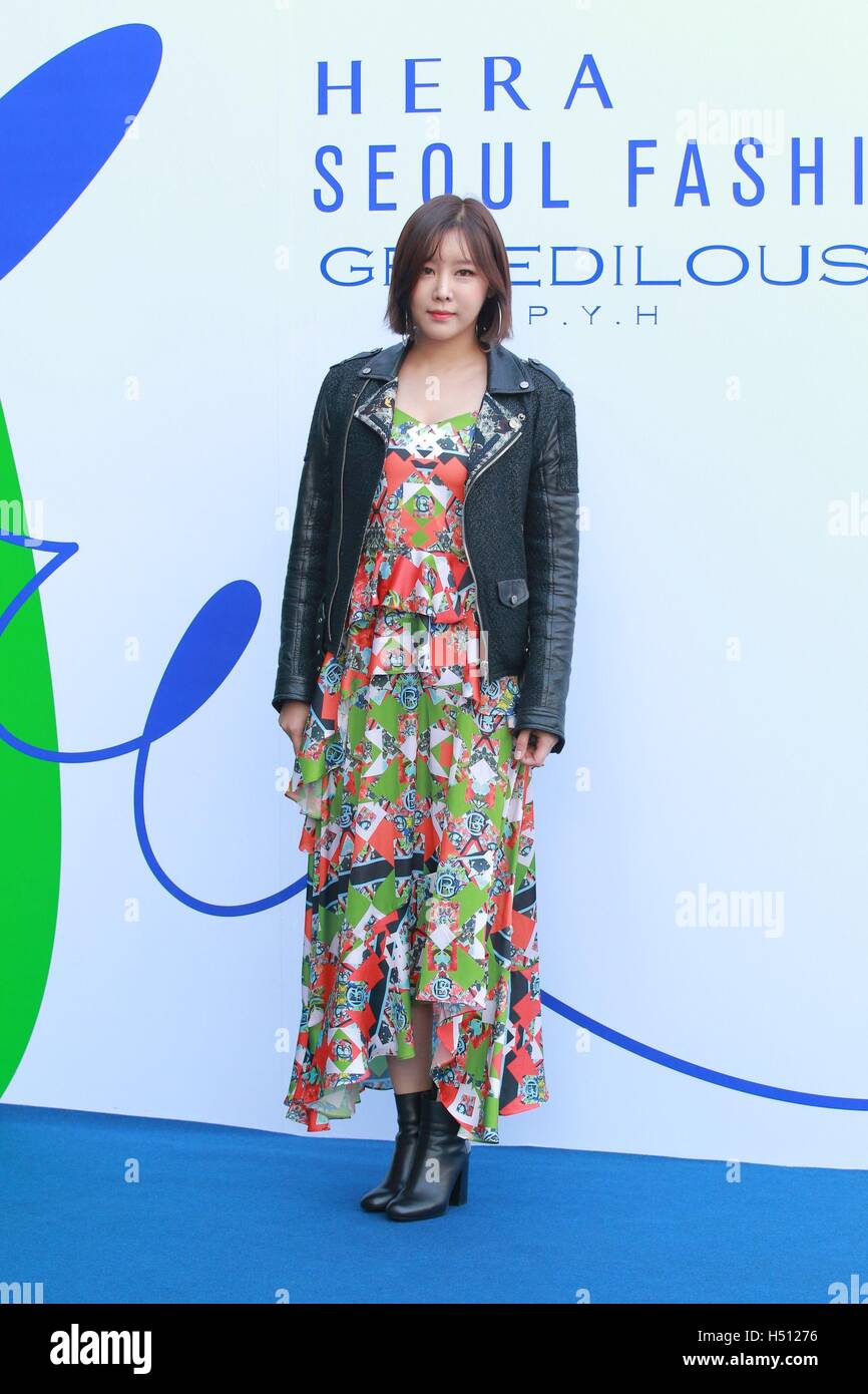 Seoul, Korea. 18th Oct, 2016. Lee Min-jung, Jan Su-won, Kwan Cho and ...