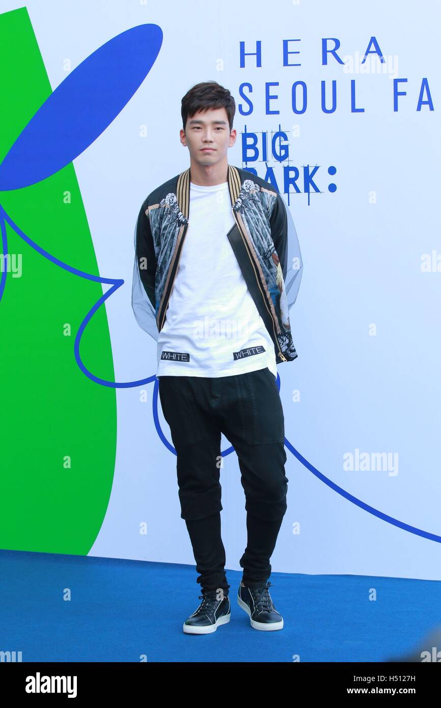 Seoul, Korea. 18th Oct, 2016. Lee Min-jung, Jan Su-won, Kwan Cho and ...