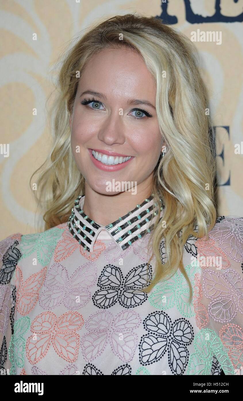 New York, NY, USA. 18th Oct, 2016. Anna Camp at arrivals for GOOD GIRLS ...