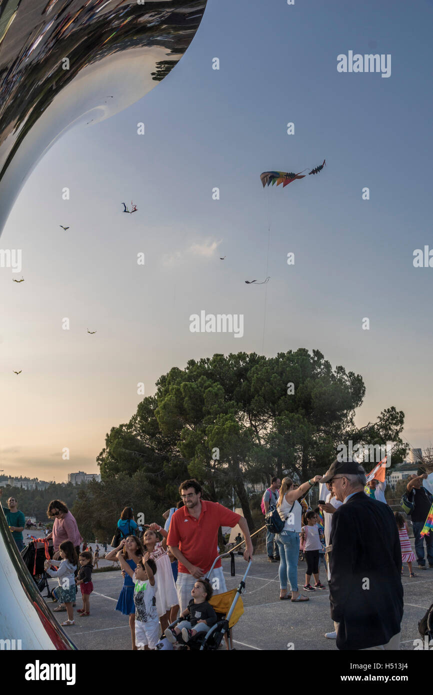 Jerusalem, Israel. 18th October, 2016. The Annual Kite Flying festival ...