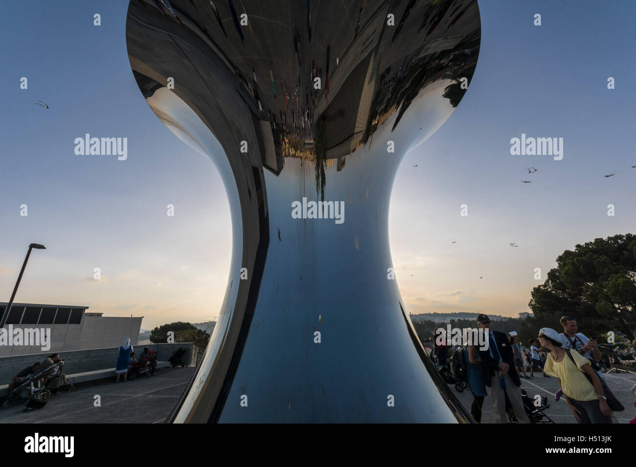 Jerusalem, Israel. 18th October, 2016. The Annual Kite Flying festival ...