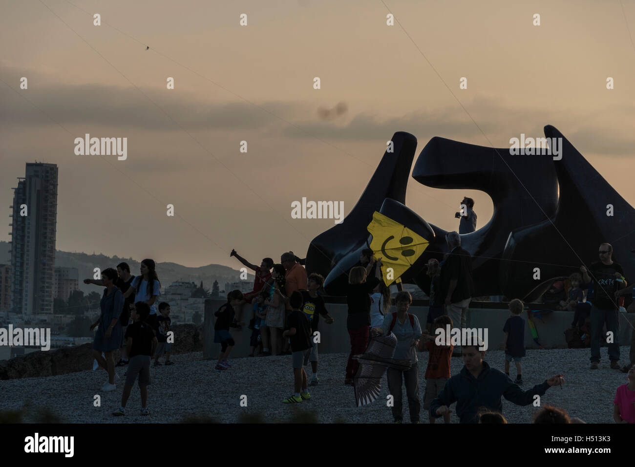 Jerusalem, Israel. 18th October, 2016. The Annual Kite Flying festival ...