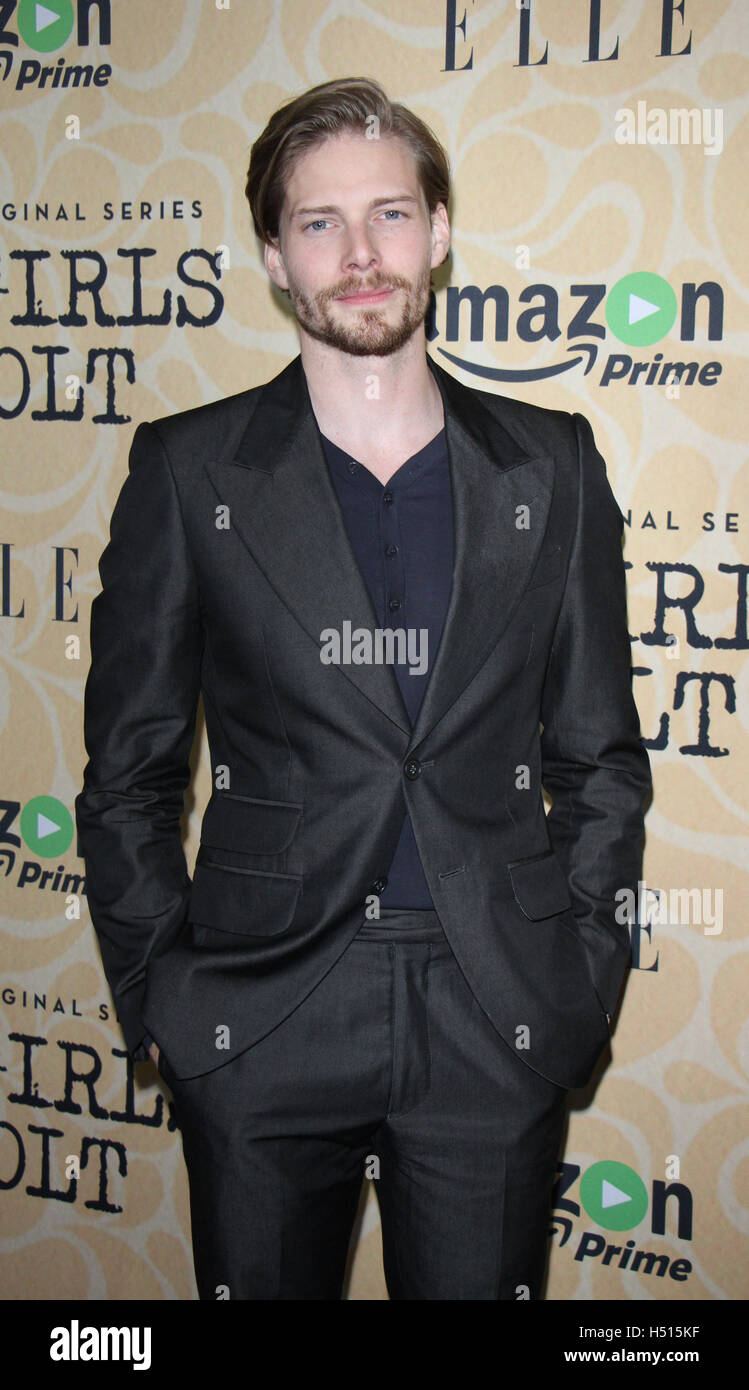 Hunter parrish hi-res stock photography and images - Alamy