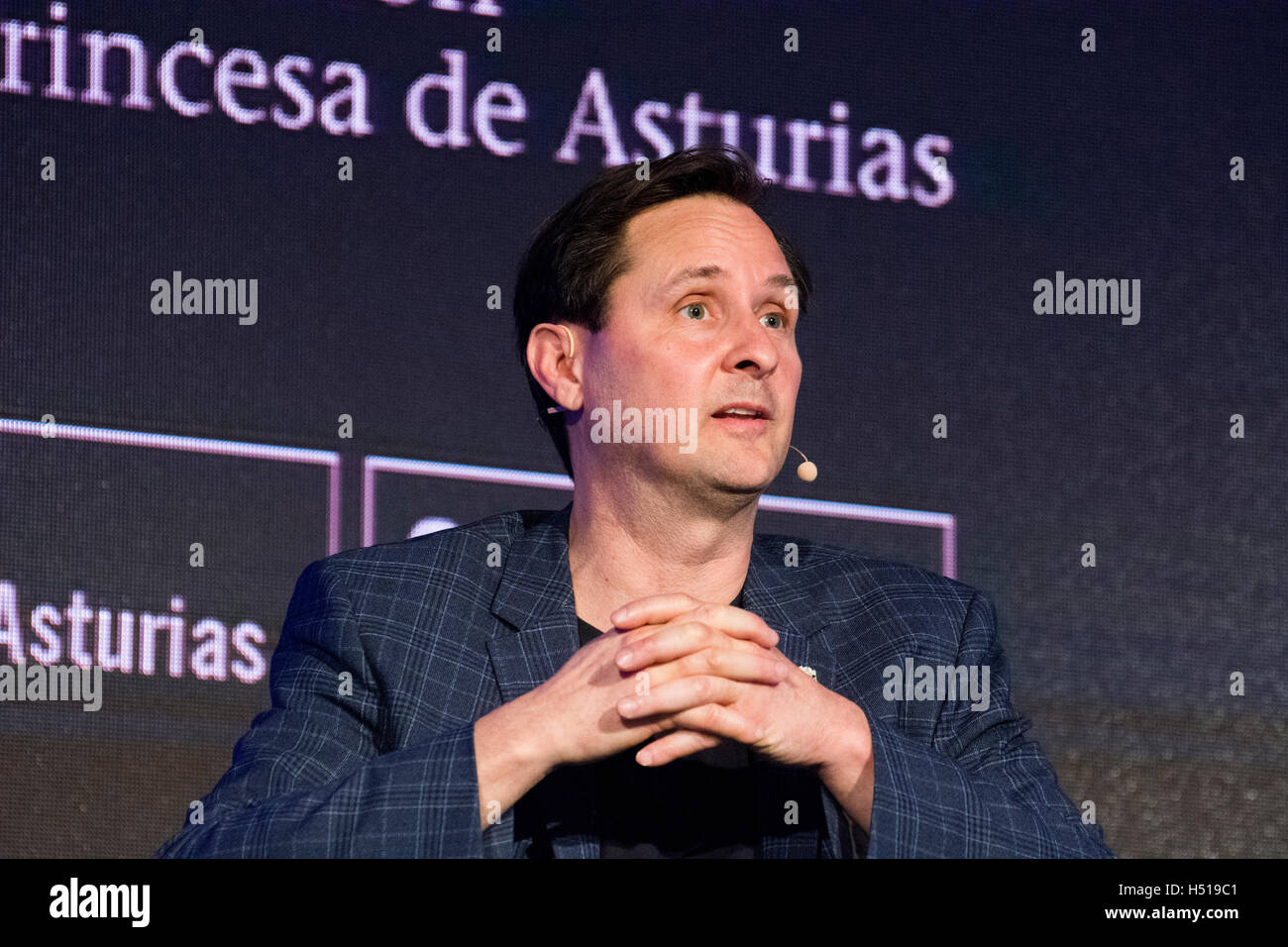 Hugh herr hi-res stock photography and images - Alamy