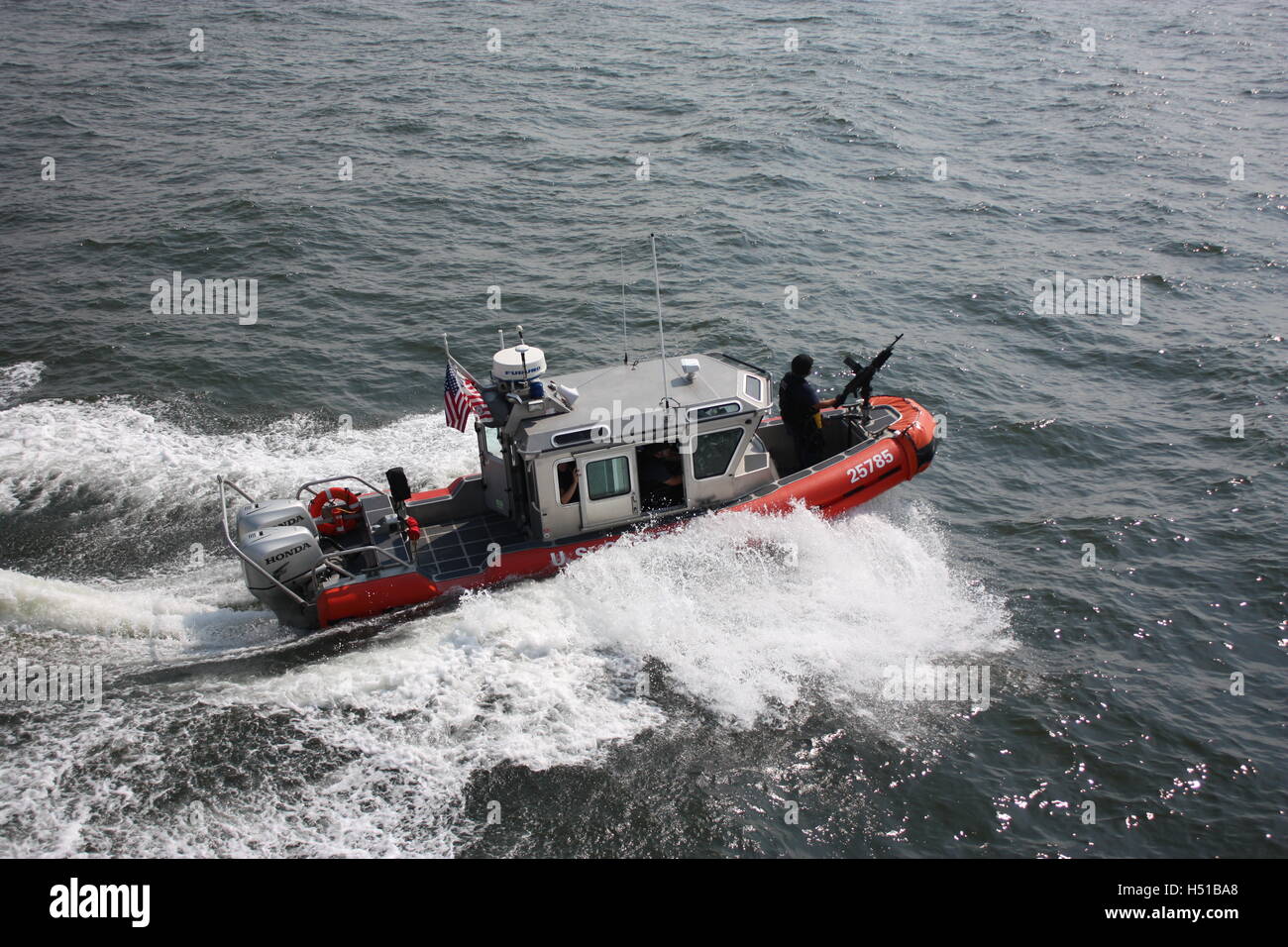 Life saving boat hi-res stock photography and images - Alamy