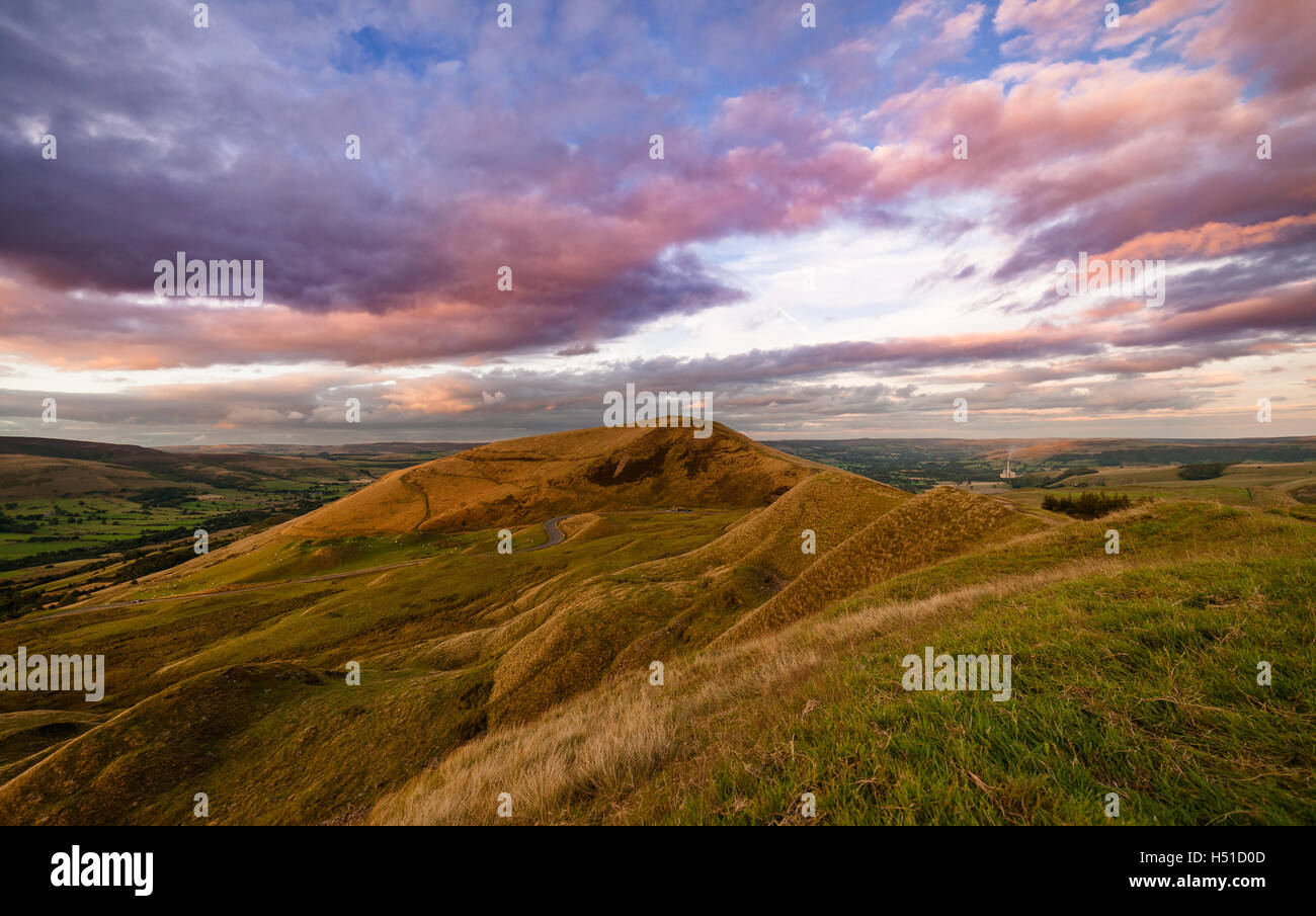 Colorful Sunset Clouds over Mam Tor Summit in Peak District National ...