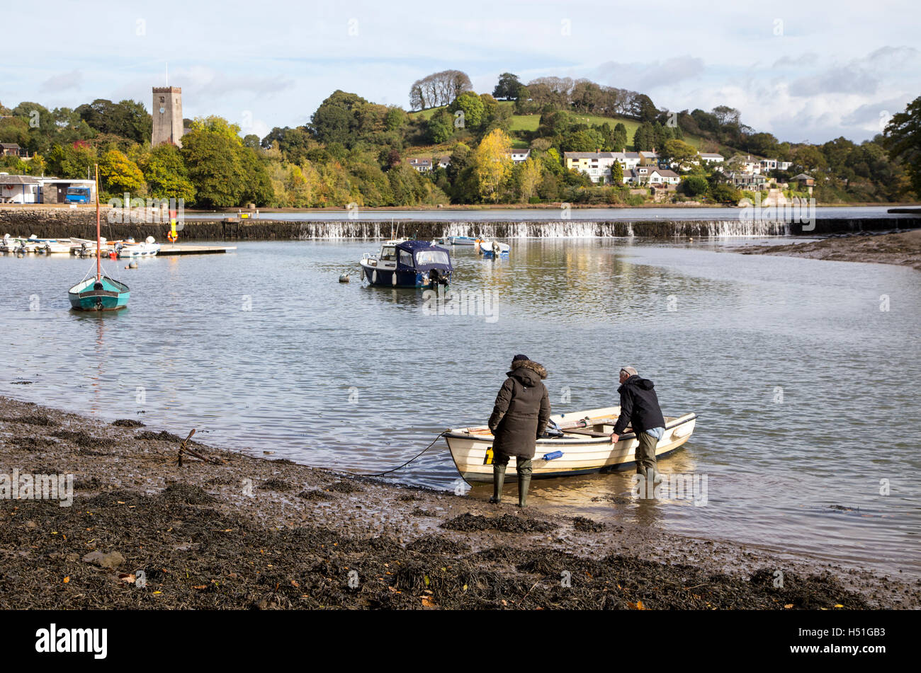 Baling out boat hi-res stock photography and images - Alamy