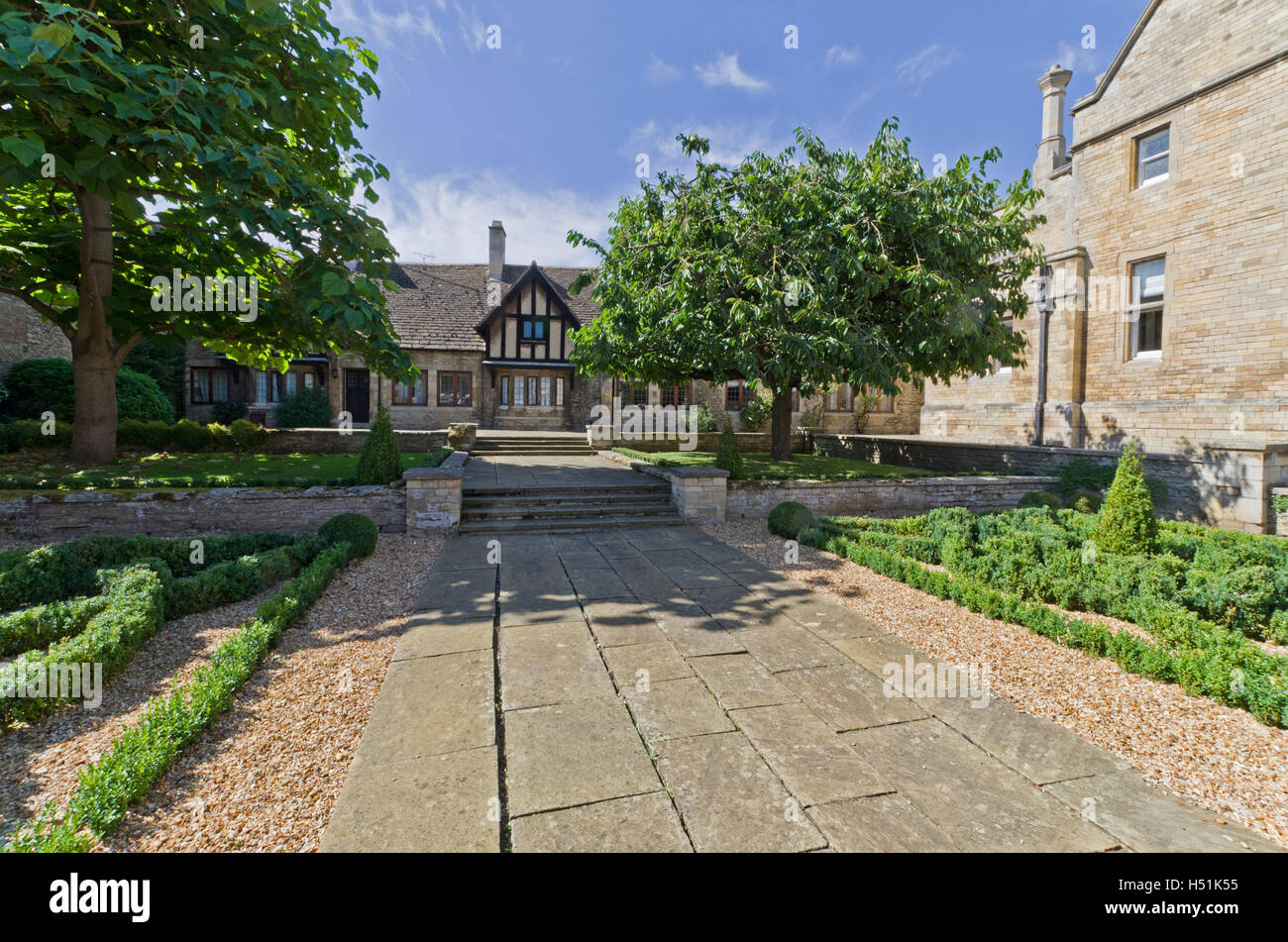 Oundle hi-res stock photography and images - Alamy