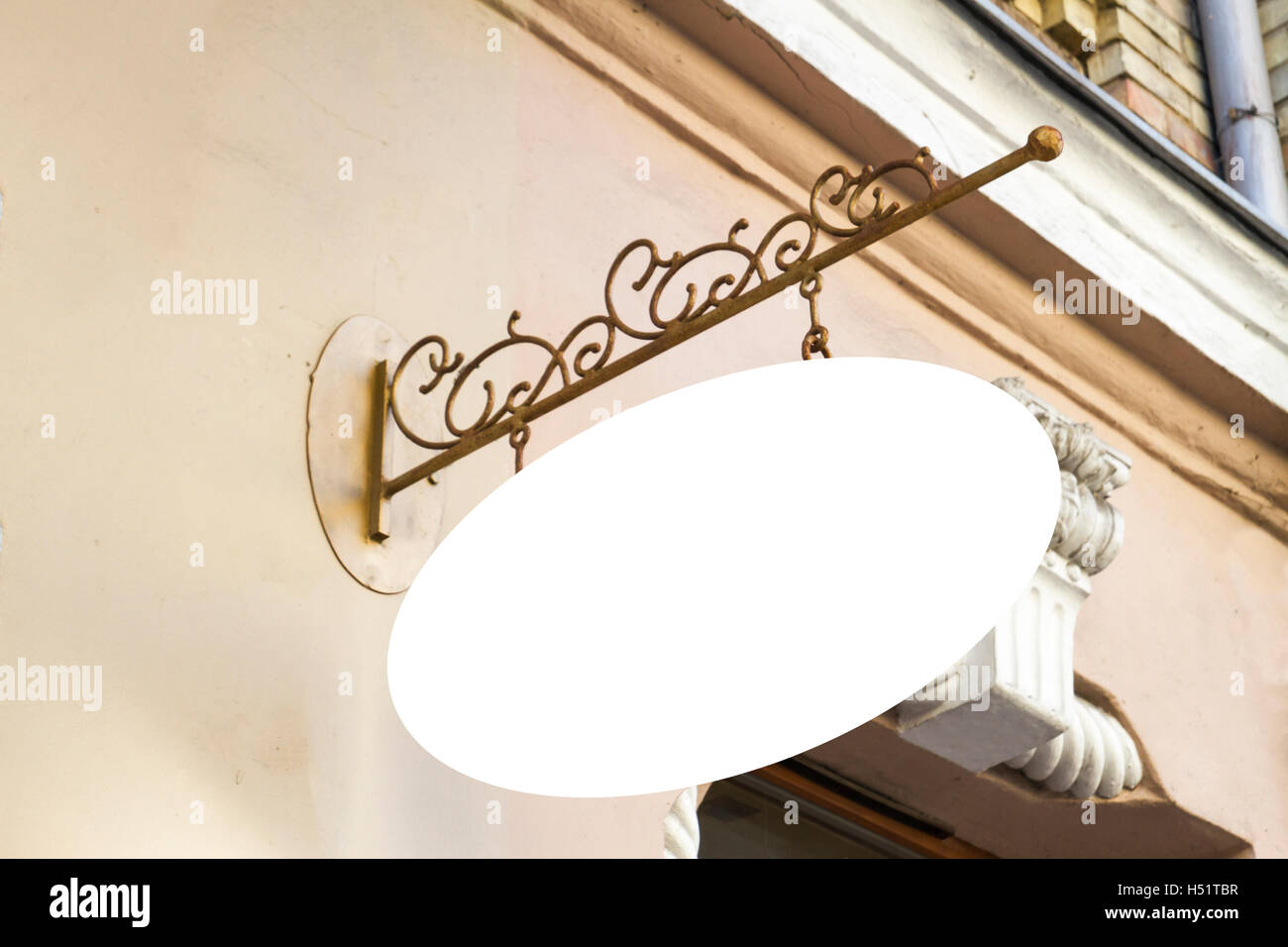 Signboard shop. Mock up. Oval shape vintage style display outdoor Stock ...