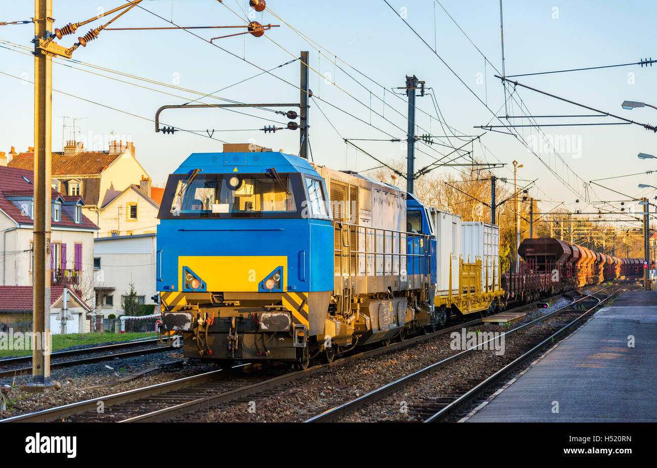 Modern diesel locomotive hi-res stock photography and images - Alamy