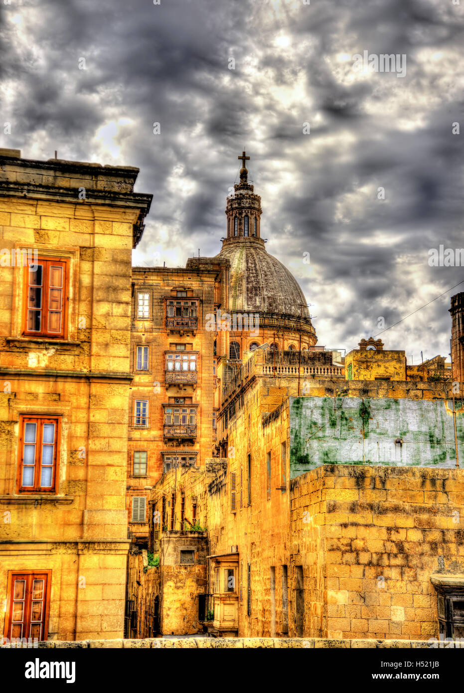 Buildings in the city center of Valletta - Malta Stock Photo - Alamy