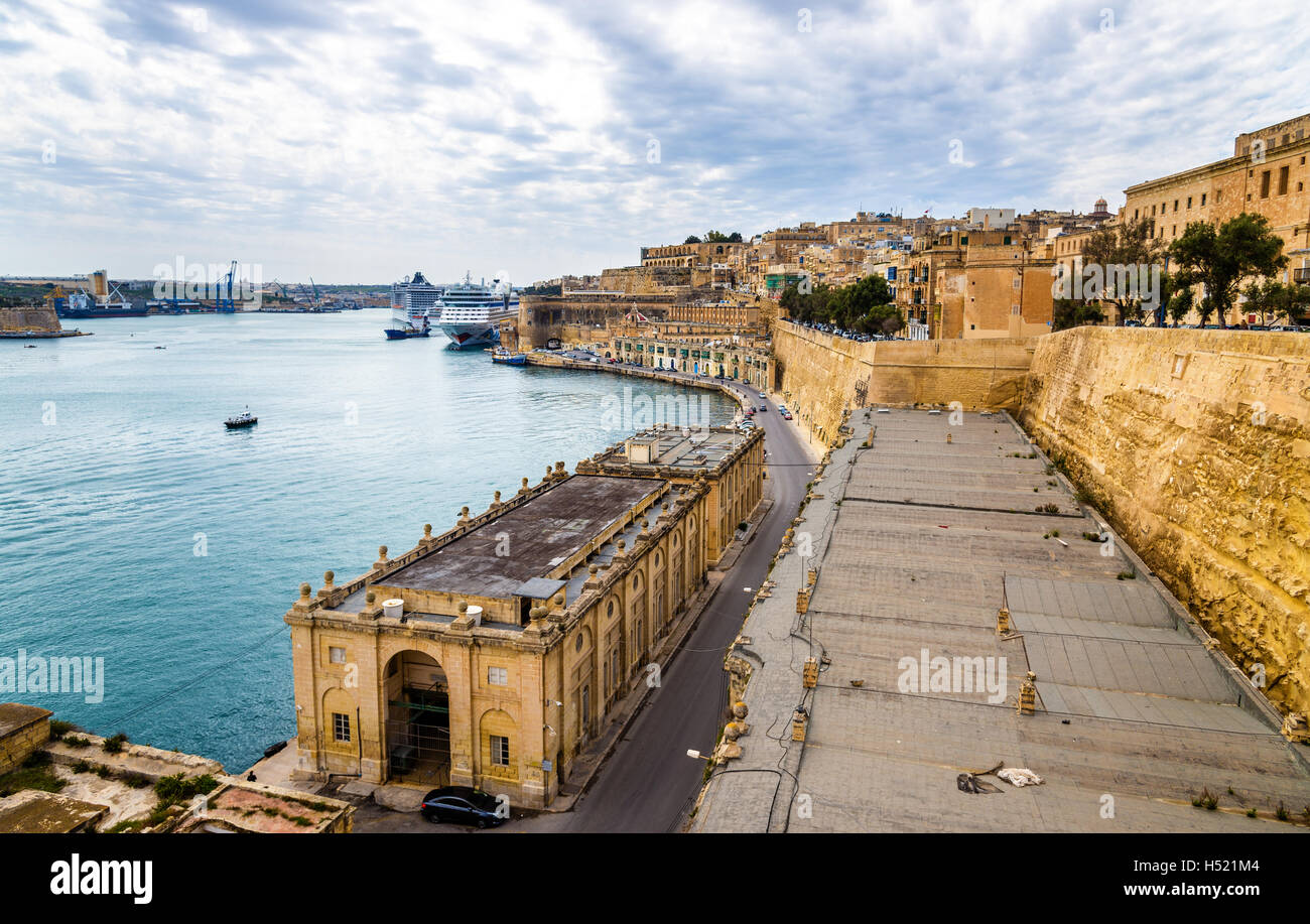 Valletta city grand harbor in hi-res stock photography and images - Alamy