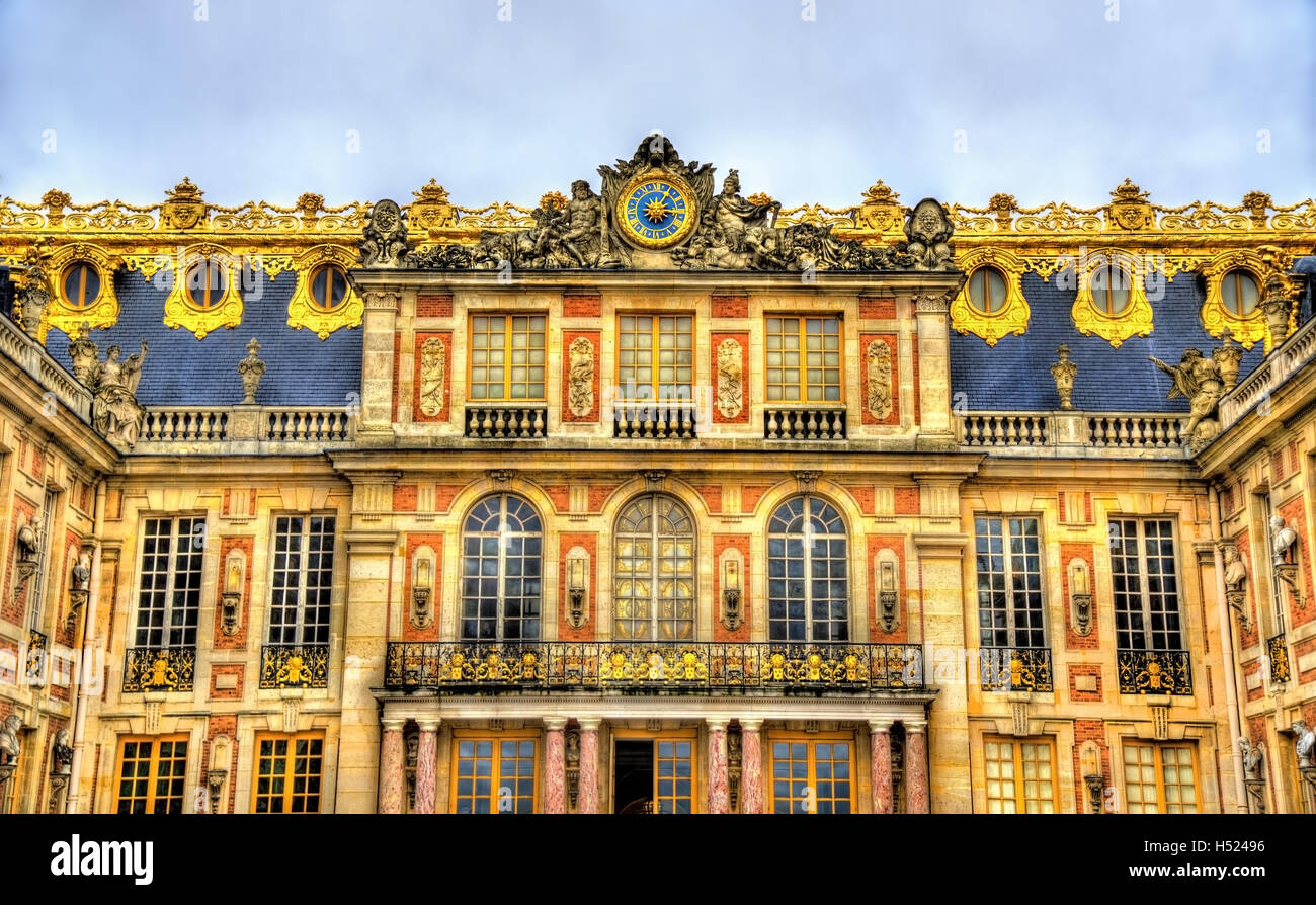 Facade of the Palace of Versailles - France Stock Photo - Alamy