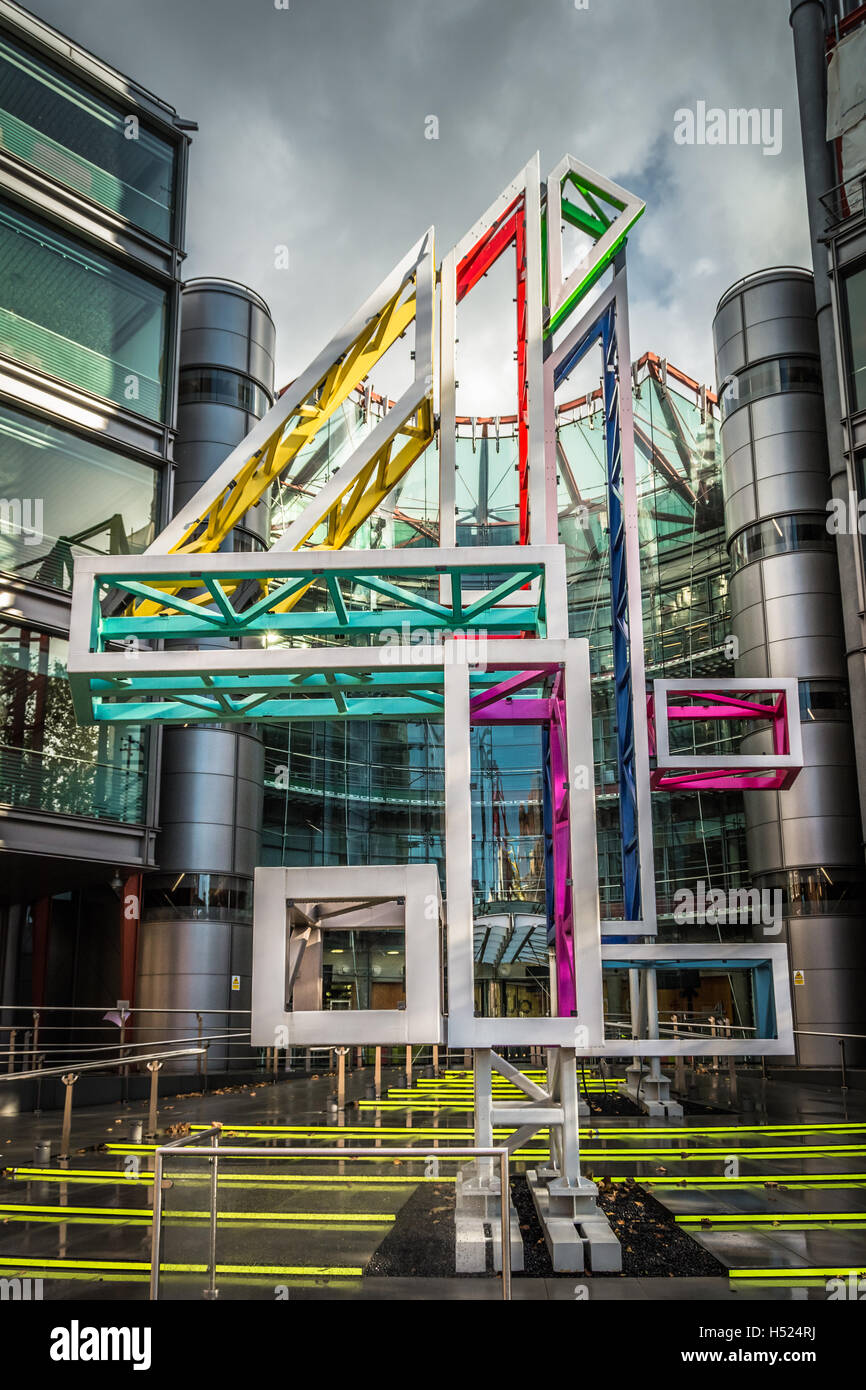 Channel 4 london hi-res stock photography and images - Alamy